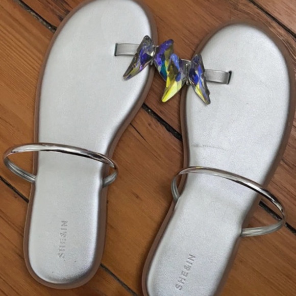SHEIN | Shoes | Silver Flat Sandals W Multichrome Butterfly Jewel ...